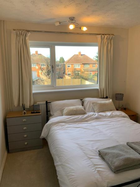 Adam Guest House - Leicester