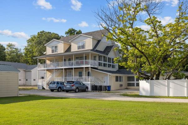 Downtown Kimmswick Room~renovated~prime Location - Arnold