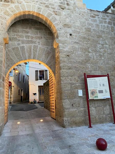 Maison De Village Atypique - Languedoc-Roussillon