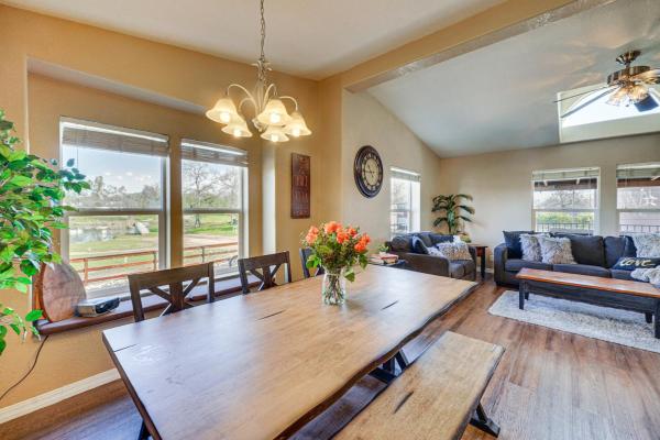 Covered Patio: Lincoln Vacation Rental! - San Francisco Bay Area