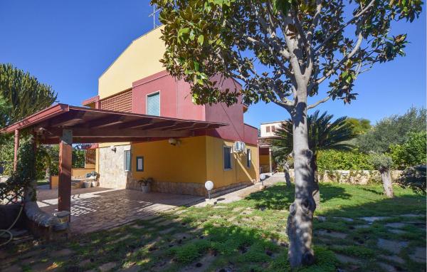 7 Bedroom Stunning Home In Marina Di Modica - Sicile