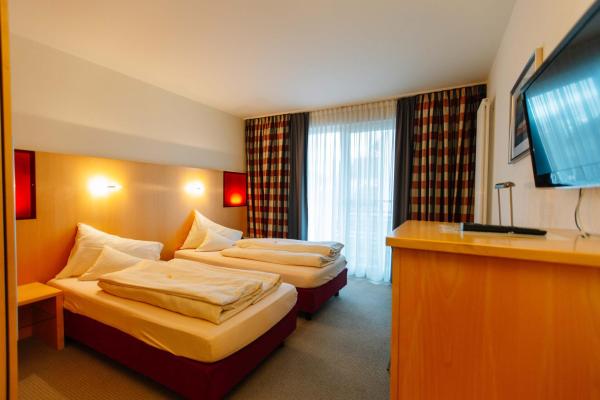 Landhotel Gasthof Drexler Gbr - Maisach