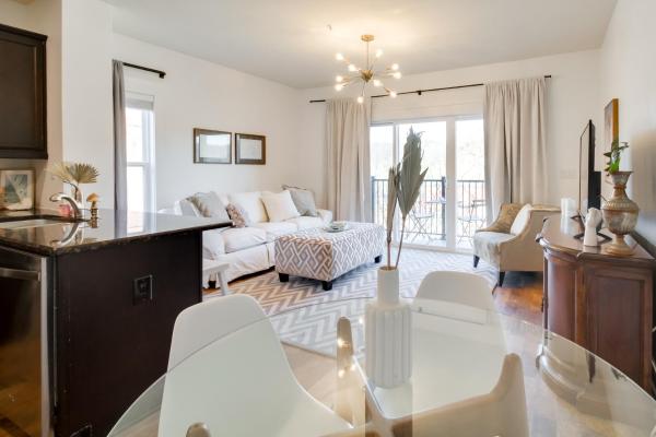 Walkable Lynchburg Condo With Private Balcony - Lynchburg