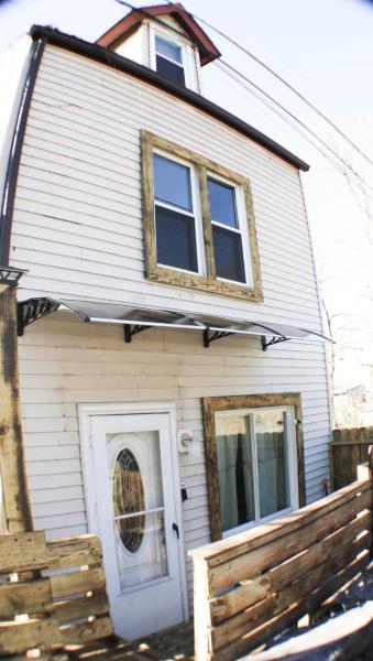 Newly Renovated 2-bed Near Downtown-north Shore - Sewickley, PA