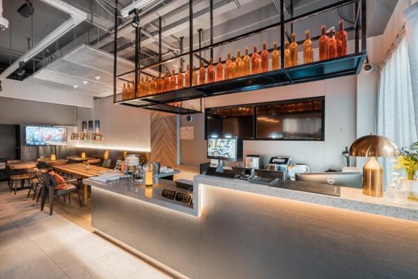 Joy Hongqiao Airport And Railway Hotel - Shanghai