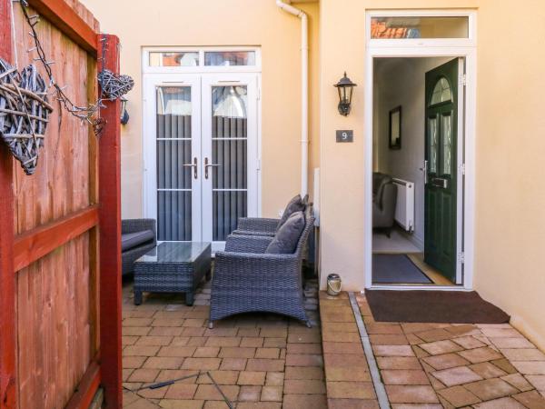 9 Seaford Sands - Paignton