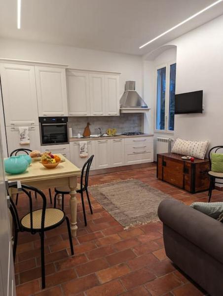 Charming La Spezia Apartment - La Spezia