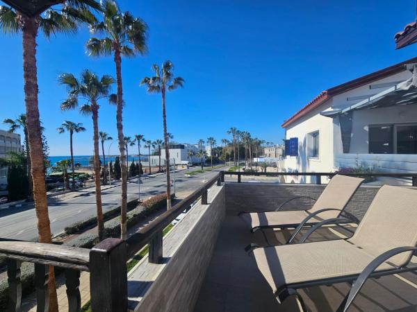 1bd Beach Apartment - Paphos