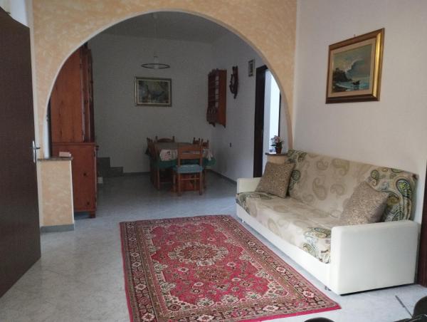 Casa Vacanza Anna Con Vista Balcone La Laguna ,Situata A 5 Minuti Dal Centro A Piedi - Sant'Antioco