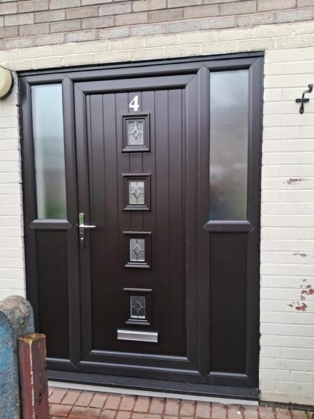 4 Mereside Walk - Salford