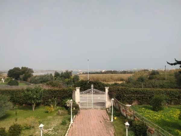 Camere Casa Rosa Isola - Belvedere