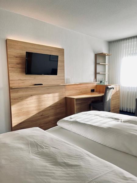 Einzelzimmer Im Hotel-restaurant Zum Schwanen - Lindlar