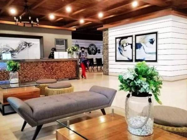 C&c Cool View Tagaytay Staycation - Amadeo