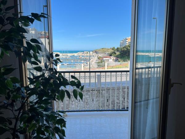 Casa Roberta With Balcony And Sea View - Vieste