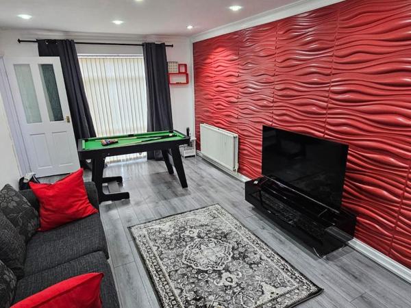 Airbnb Palace - Sutton Coldfield