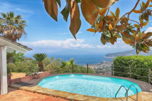 Villa Giu Giu Vista Mare Con Piscina A Sorrento - Sorrent