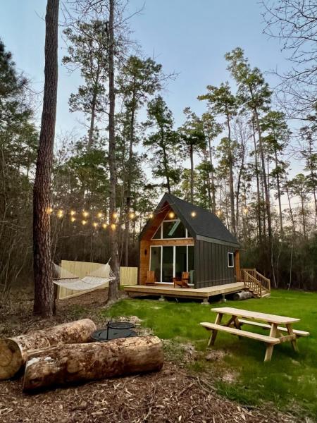 Stay In Babia - Luxury Cabins - Sam Houston National Forest - Lake Conroe, TX