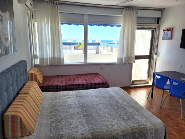 Apartamento Con Vistas Al Mar Primera Linea Playa Matalascañas - Matalascañas