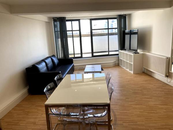 City Centre Sleeps Up To 6 - Nottingham