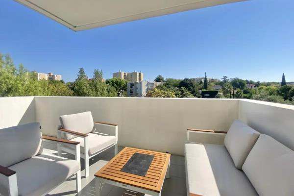 Bright Apartment With Balcony - Montpellier