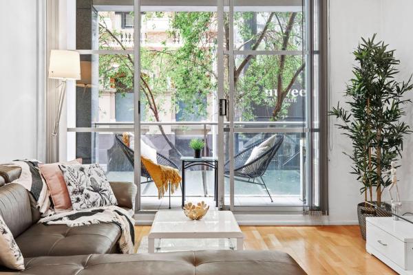 A Plush & Comfy Studio Next To Darling Harbour - Lane Cove