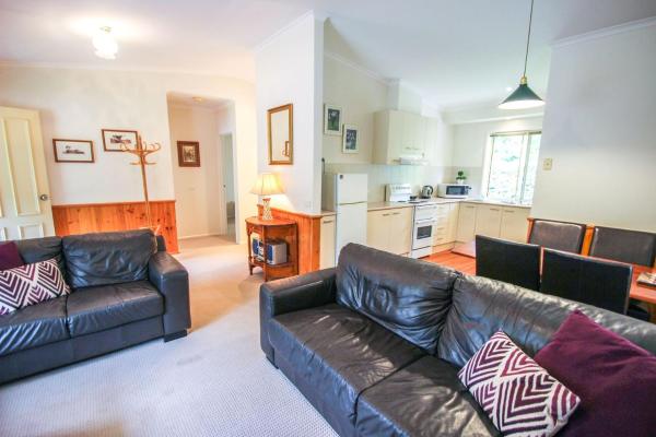 Silver Birches Holiday Village - Unit 2 - Bright