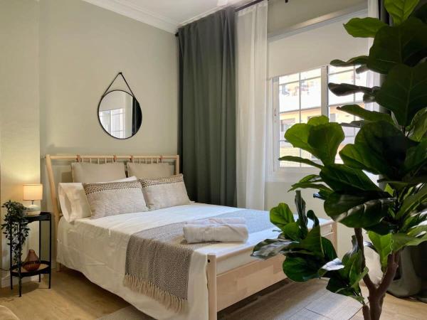 Poble Sec - Modern & Comfy 3 Bedrooms - Sant Joan Despí
