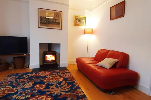 Stylish Victorian House - Watford