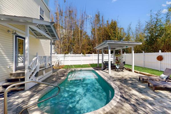 Riley's Retreat - Alys Beach, FL