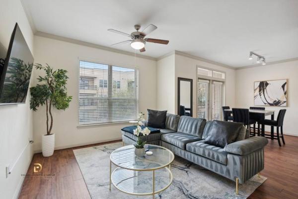 Houston Med Center Luxury King Suite With Free Parking - Missouri City, TX