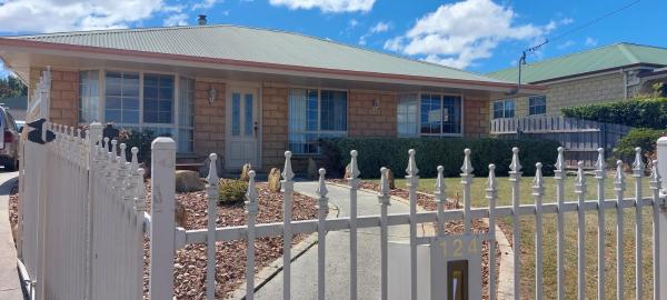 Valentine House - 朗瑟士敦