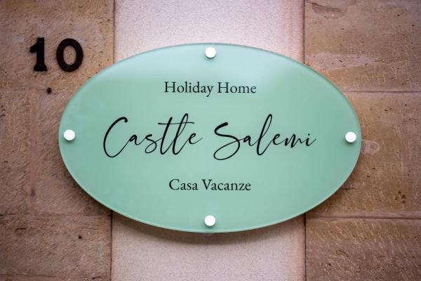 Holiday Home Castle Salemi - Casa Vacanze - Sicile