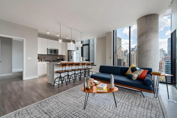 Xl Apartments At The Goldcoast- Cloud9-833 - Evanston, IL