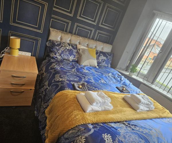 Aldwych House, For Holidays, Contractors & Relocation, Free Parking & Wi-fi - Preston