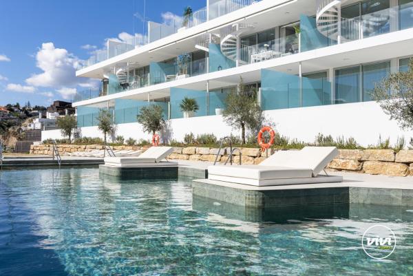 Vivi Homes - Dior Pool, Terrace & Sea View - Fuengirola