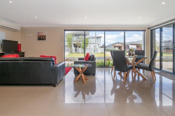 Ocean View Executive Apartment 2 - Busselton
