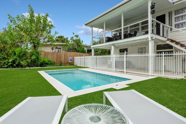 Summer Breeze - Eumundi