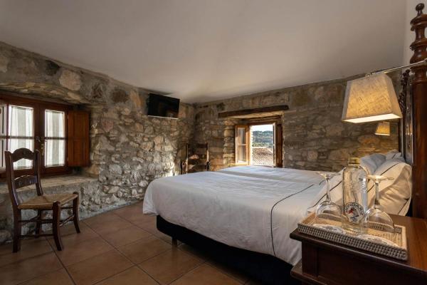 Tugasa Hotel Y Apartamentos Rurales La Posada - Ubrique