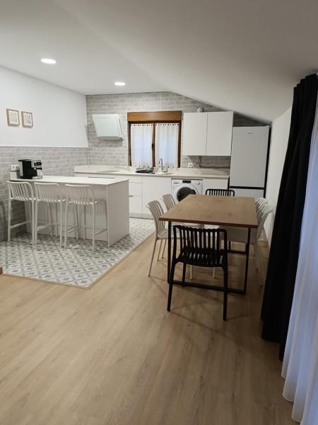 Apartamentos Casa Fredi - Las Llaceries - Cangas de Onís