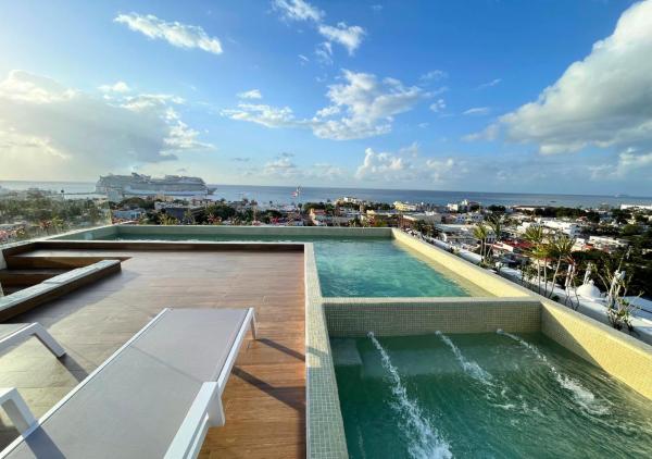 Brand New Condo With Rooftop Pool - Riviera Maya
