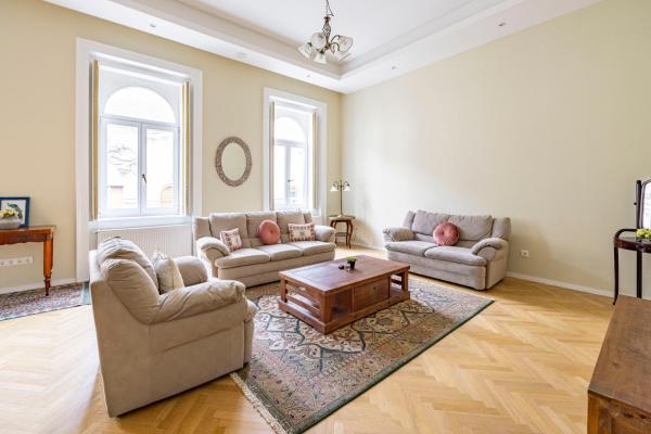 Graceful & Cozy Dream Home Next To The Opera House - Budapeszt