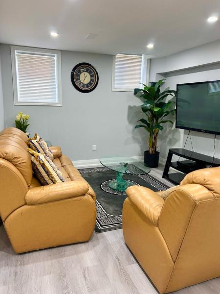 Suite A 2 Bedroom Apartment - Ontario