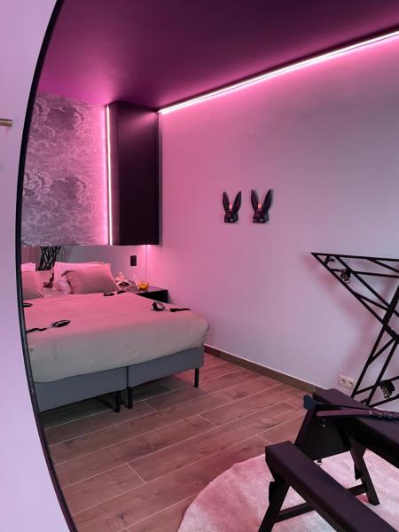 Love Room - Intimate Escape - Arlon