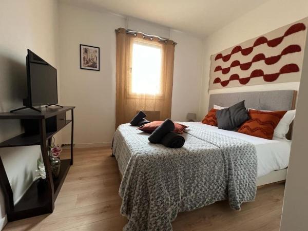 Kb 50 - Hôpital Bicêtre - Metro 14 Et 7 - Free Parking - Ascenseur - Gentilly