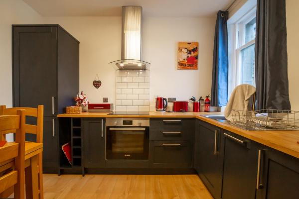 5 Wheelhouse Apartments - Lochinver