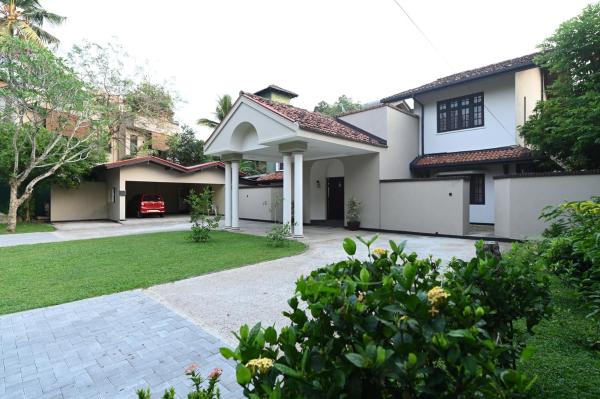Serene Manor - Colombo