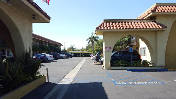 Anaheim Astoria Inn & Suites - Anaheim
