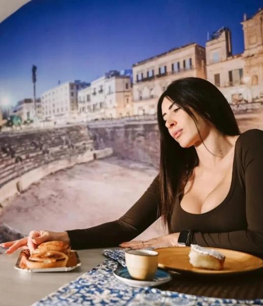"Il Vecchio Salone" Appartamento In Pieno Centro Con Garage Privato - Lecce