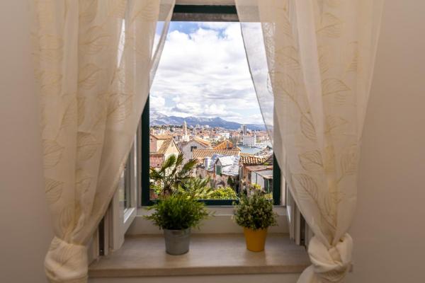 Romantic City View - Split