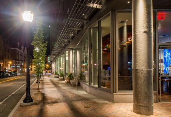 Hyatt Place Portland Downtown - Old Port Square -